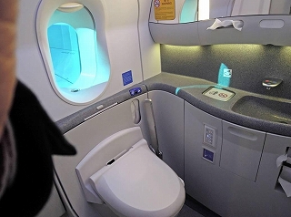 ボーイング787 搭乗記(1) | 製造現場ドットコム ボーイング787 搭乗記(1) | 製造現場ドットコム